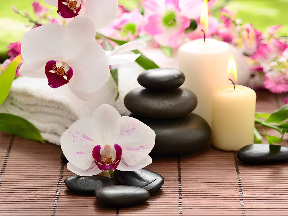 Malen nach Zahlen Erwachsene - Weiße Orchideen und Kerzen – Liebeart.de